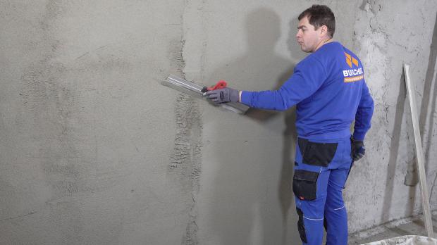 Feuchte Wand verputzen - Anleitung @ diybook.ch